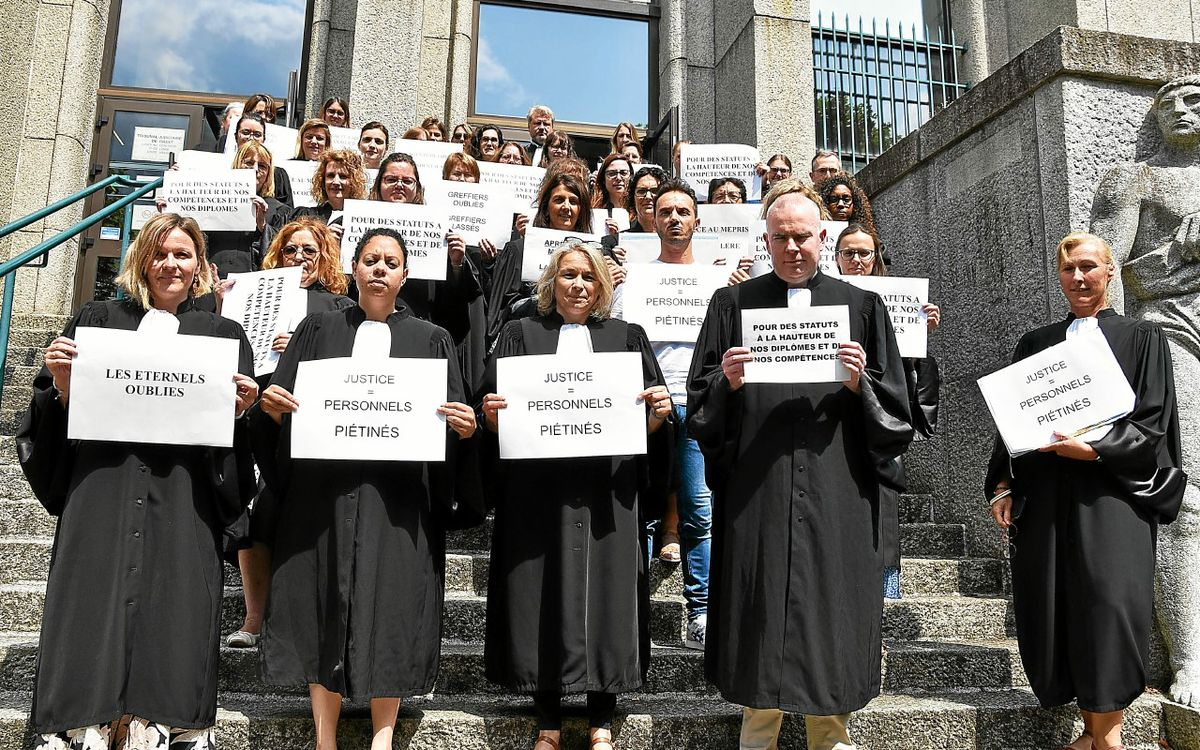 À Brest, les greffiers du tribunal judiciaire prêts à hausser le ton ...